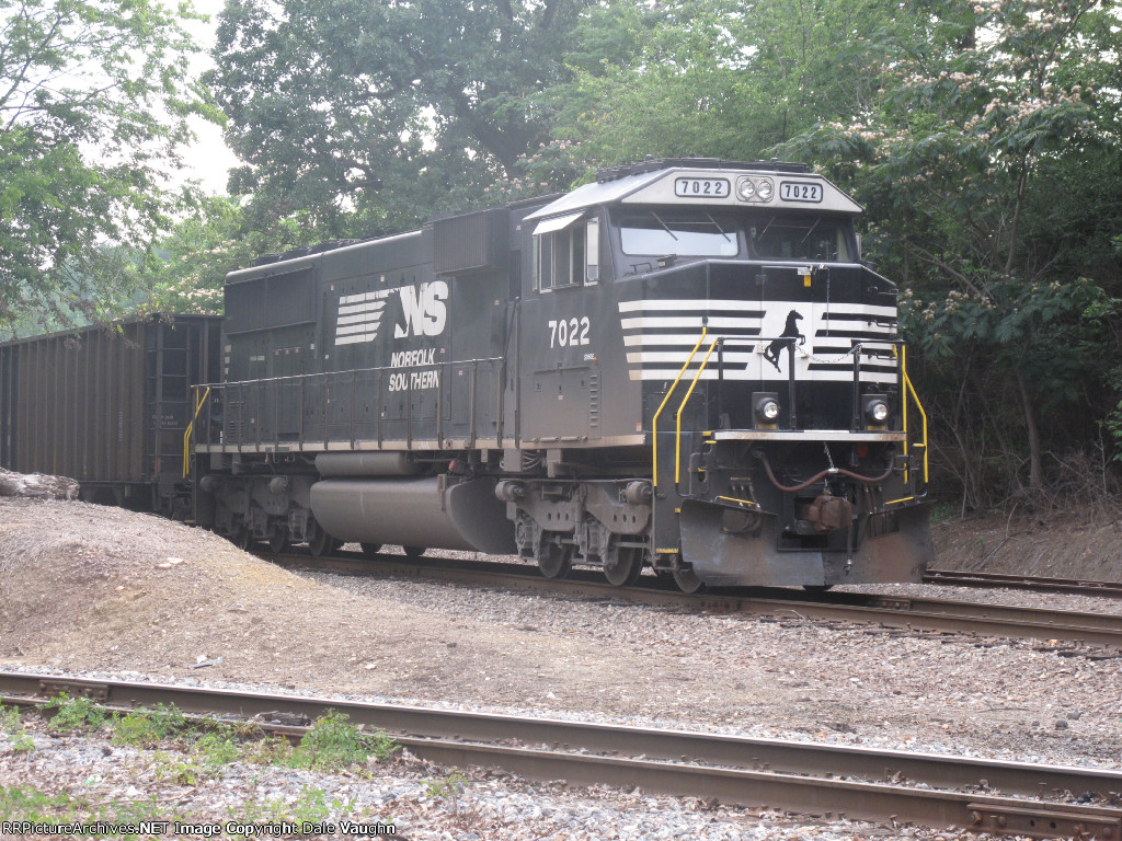 NS 7022